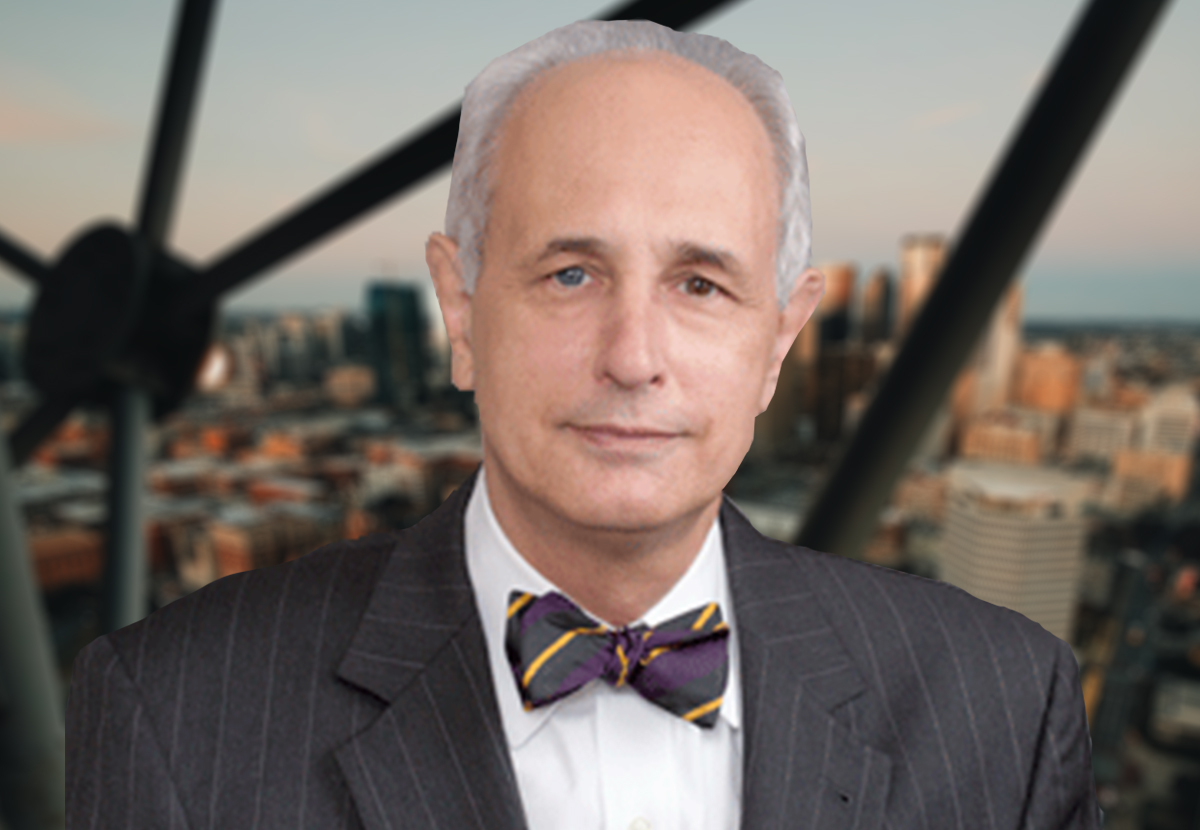 Energy lawyer Charles Sartain talks blogging within his niche - LexBlog